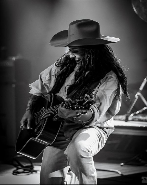 Taylor Austin Dye - Shows