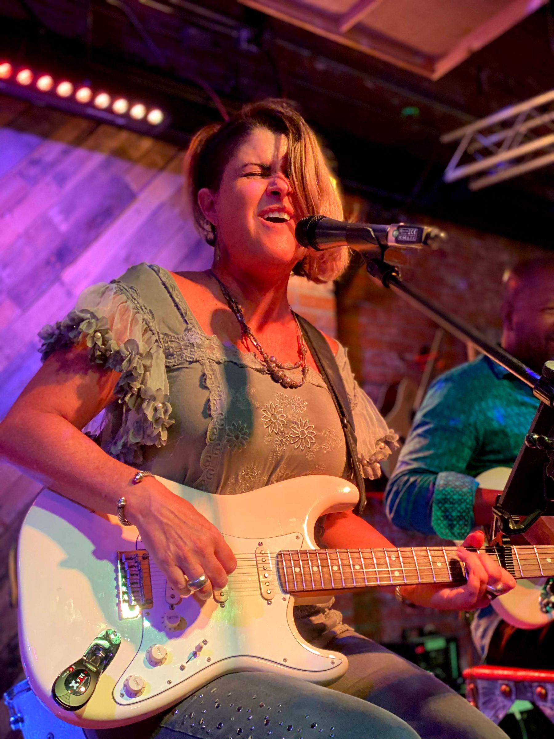 Yelba's Variety Band - Contact Yelba