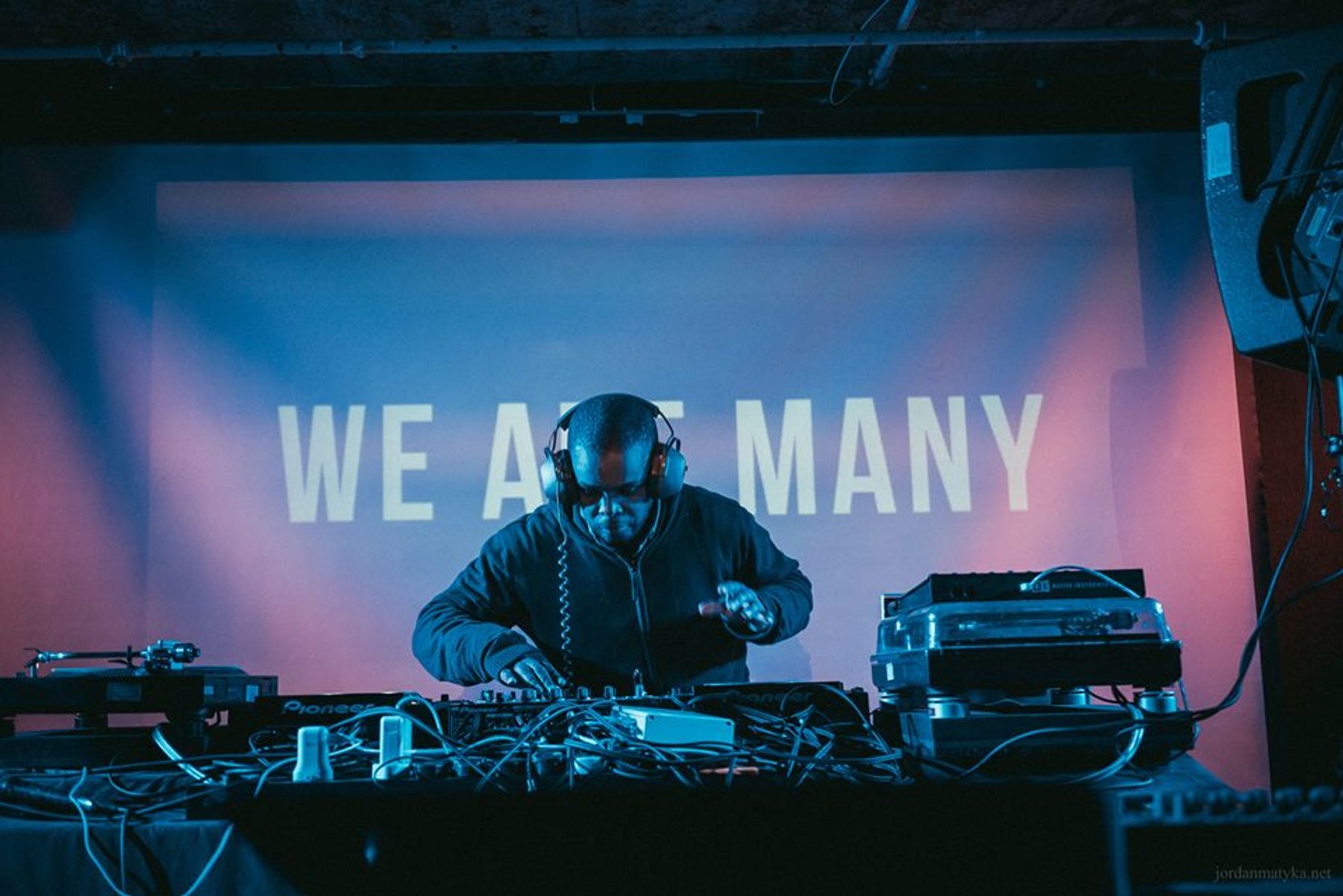 igculture - New Sector Movements