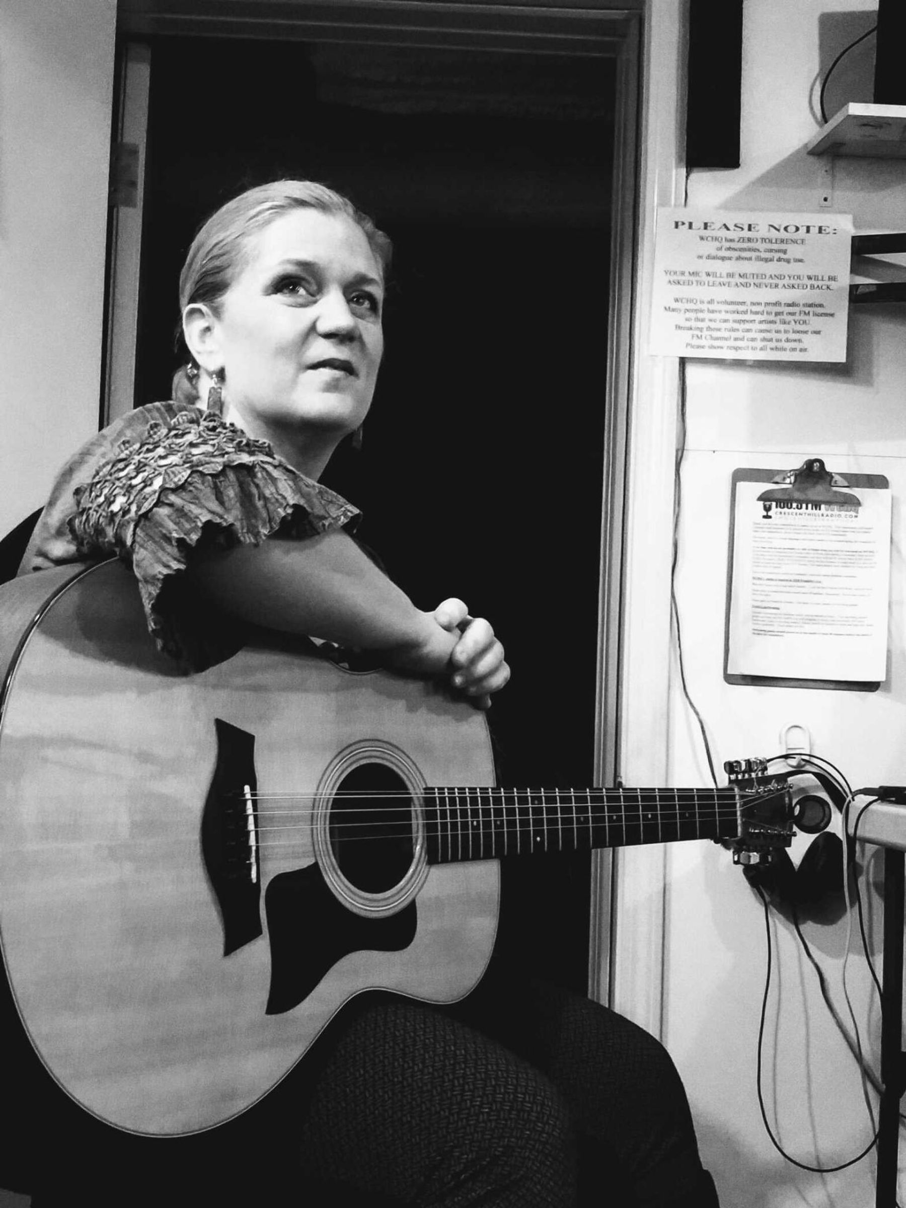 Marion Halliday Songwriter Website