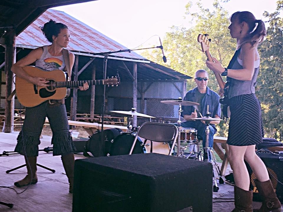 Cassandra Robertson - Shows