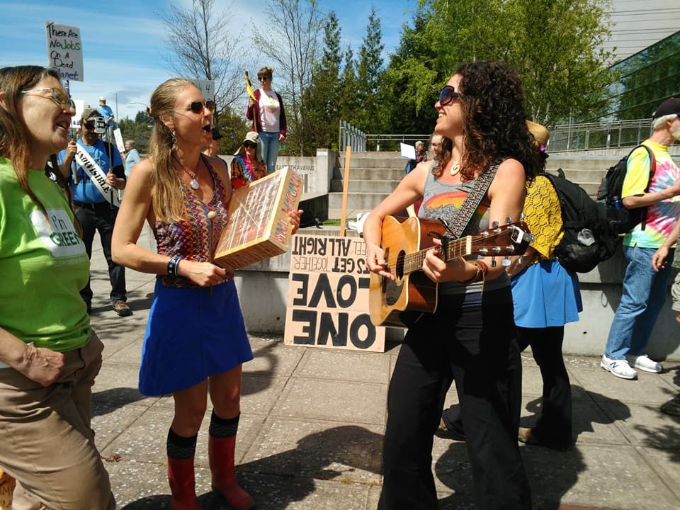 Cassandra Robertson - Photos