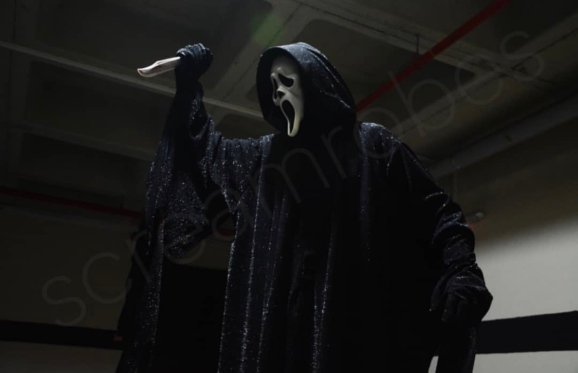 StabMovies.com - Costumes