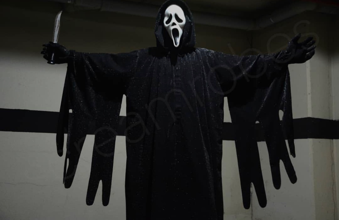 Scream Ghostface Costume