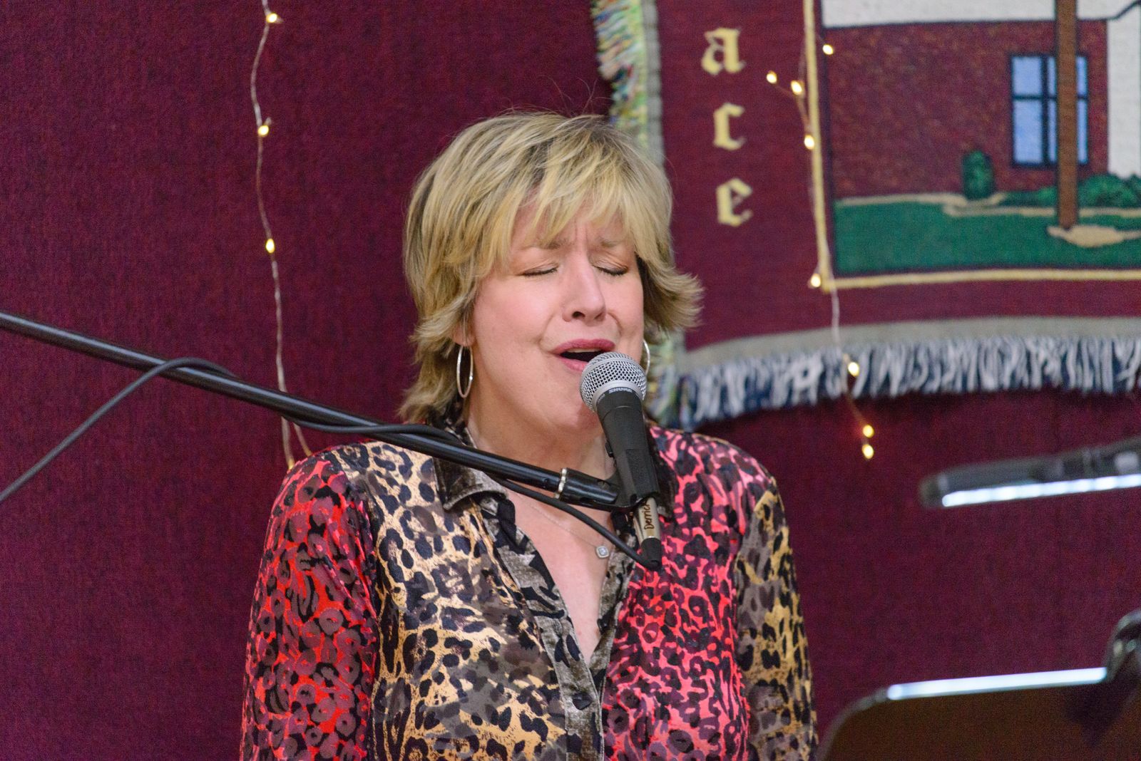Donna McClary-Derrick Music - Dulcimer Worship