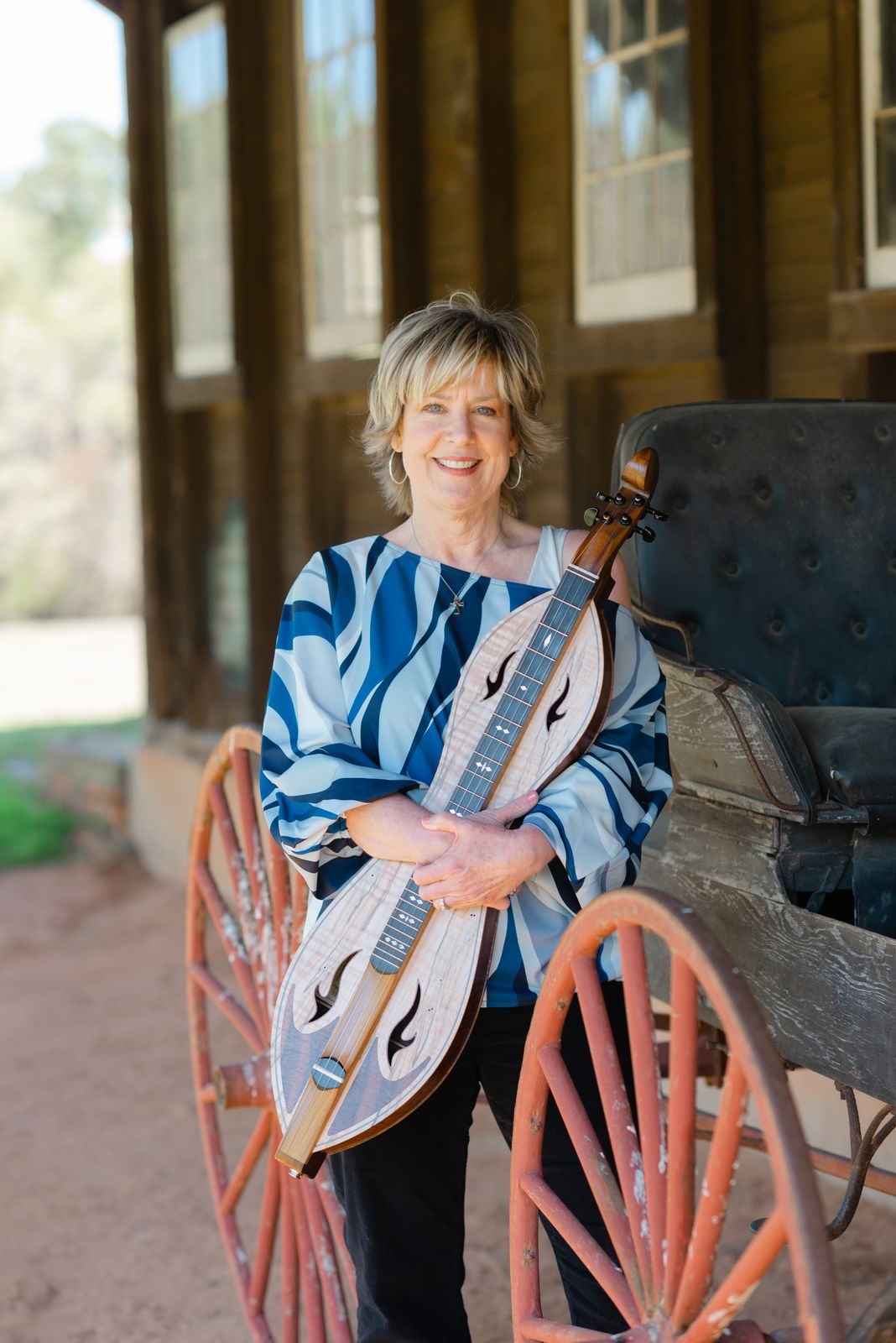 Donna McClary-Derrick Music - Dulcimer Worship