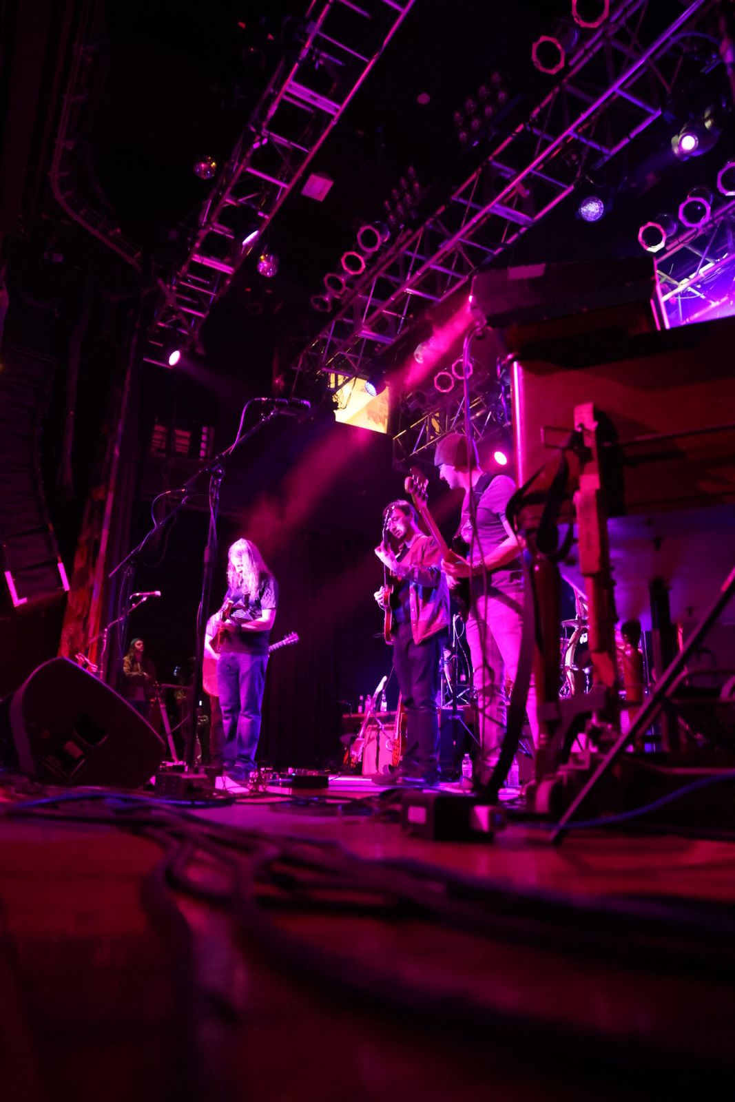 Revival ABB - Photos