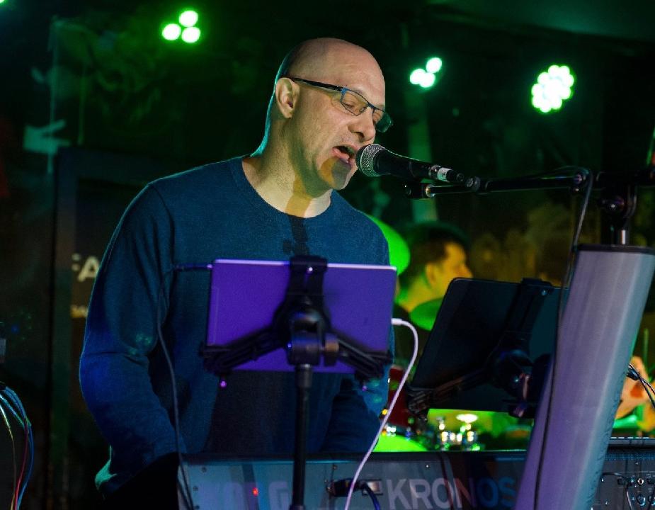 Drive The Cars Tribute - MEET THE BAND