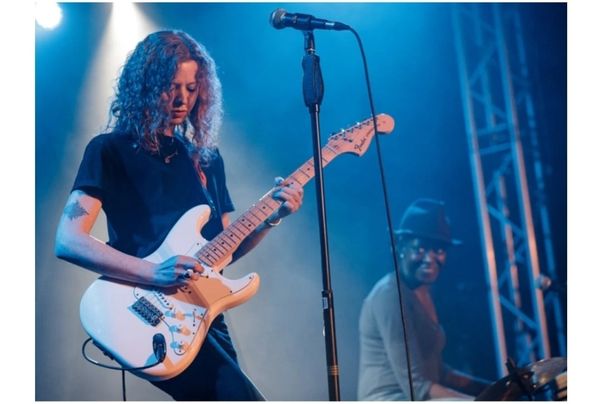 Phoenix Outliers - Shows