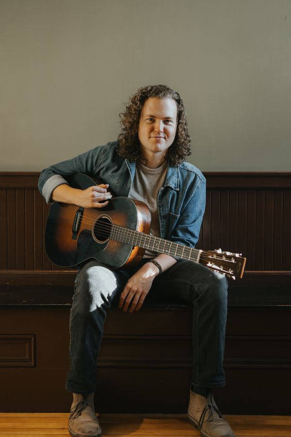 Sam Robbins - Photos