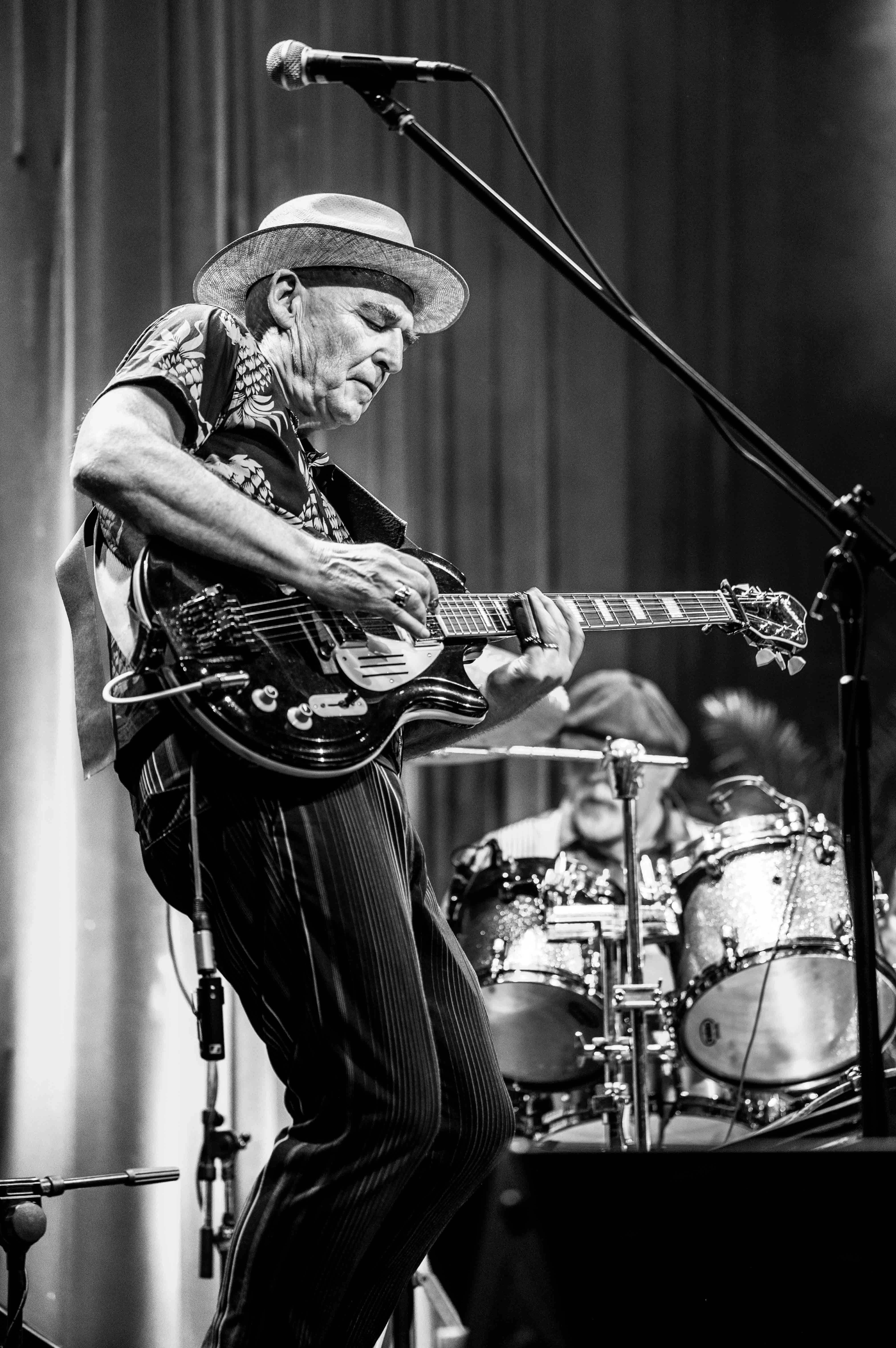 Dom Turner - Sunpie Barnes & Dom Turner