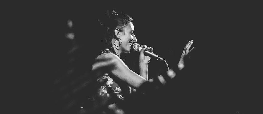 Ayla Nereo - Tour