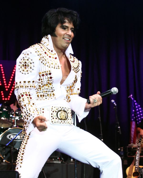 Danny Vernon Illusion of Elvis Presley tribute impersonator Seattle ...