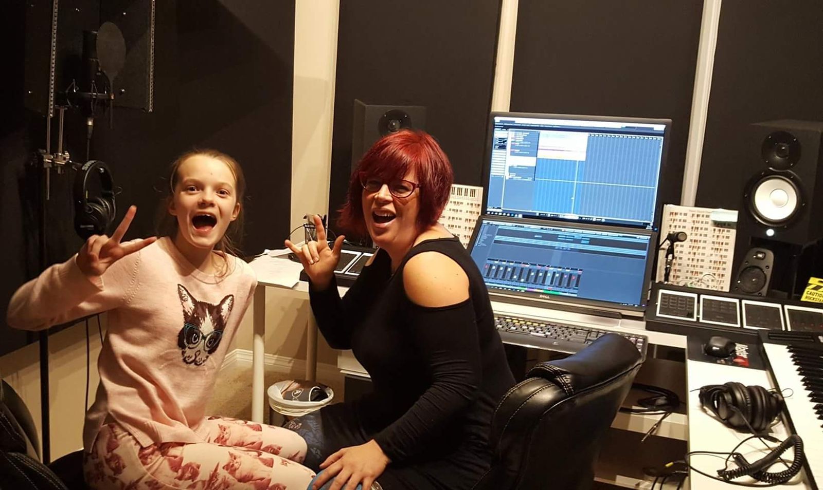 Laurel Smith Vocalist / Vocal Instructor - Laurel Smith Professional ...