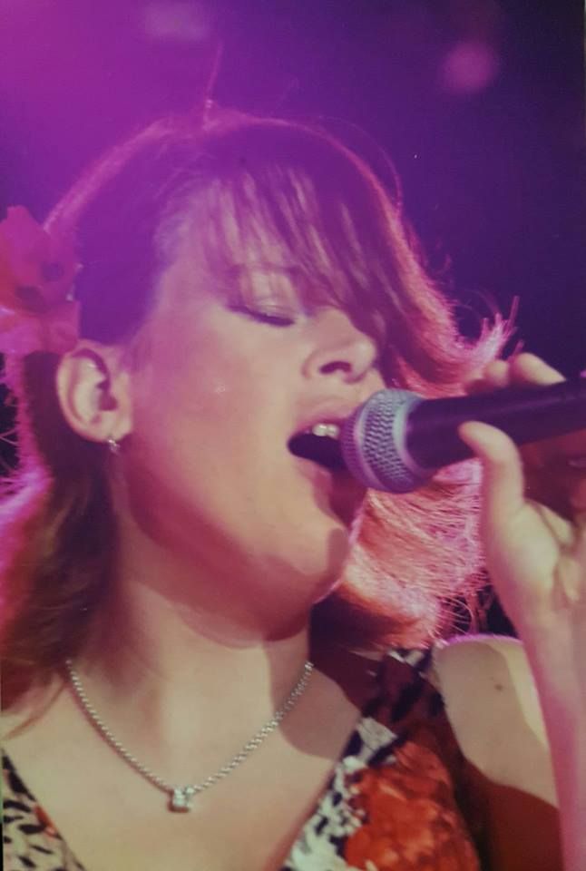 Laurel Smith Vocalist / Vocal Instructor - Laurel Smith Professional ...
