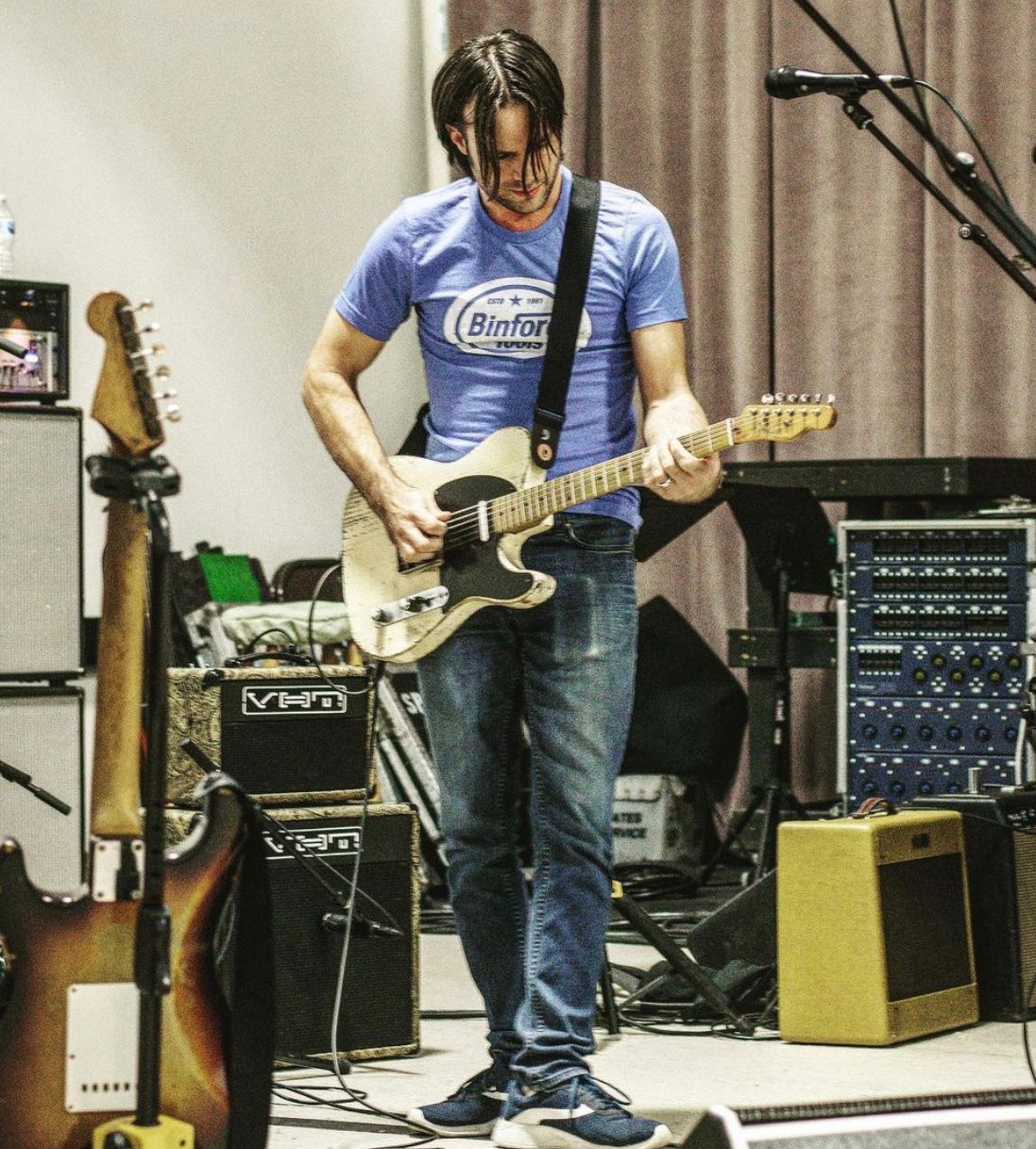 Tony Pierce - Photos