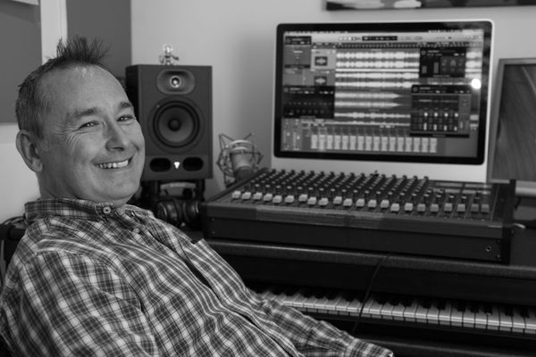 David Pinching - Press Kit