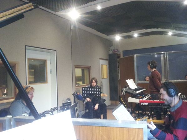 Alex Steer G U I T A R I S T - See