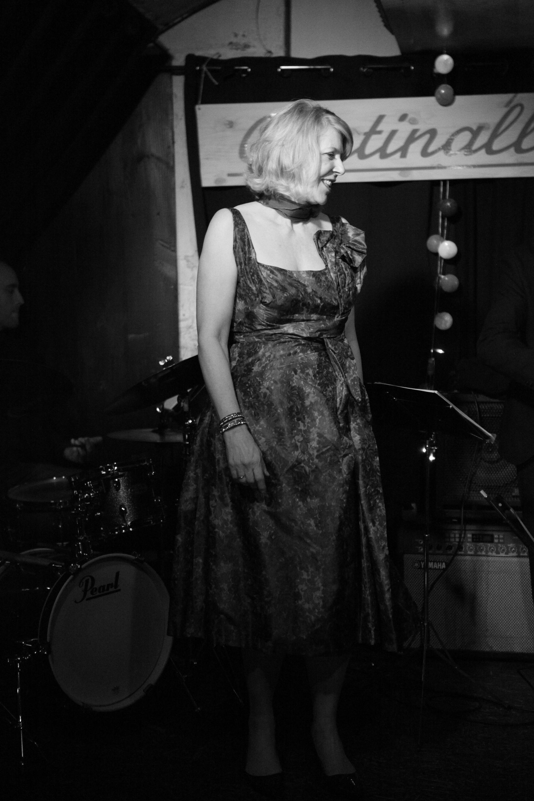 Lisa Lindsley - About