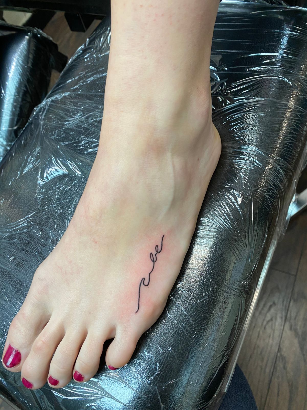 Agaru Tattoo & Body Piercing - TJ