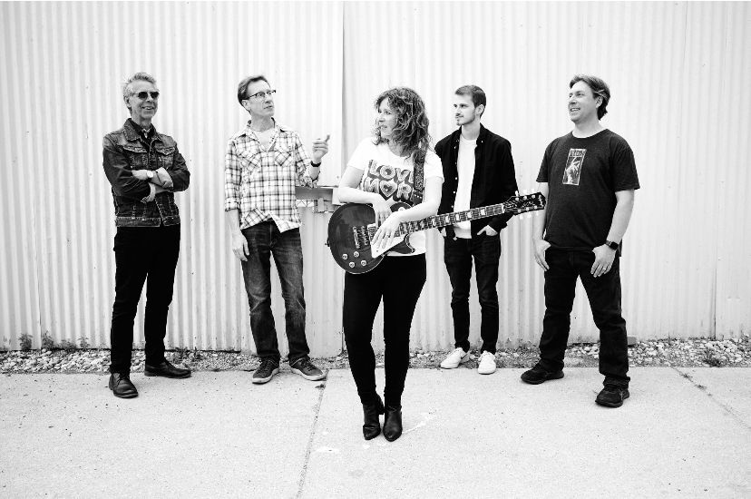 Nikki O'Neill - Photos