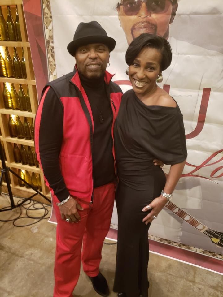 Regina Troupe - Photos