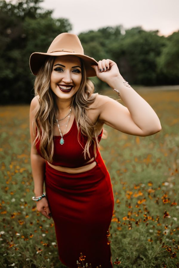 Melinda Adams - Photos