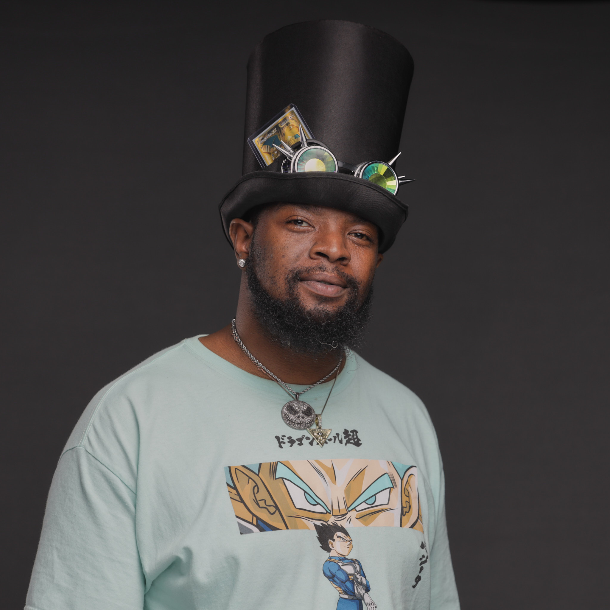 Yoshi the Cat in the Hat - Booking