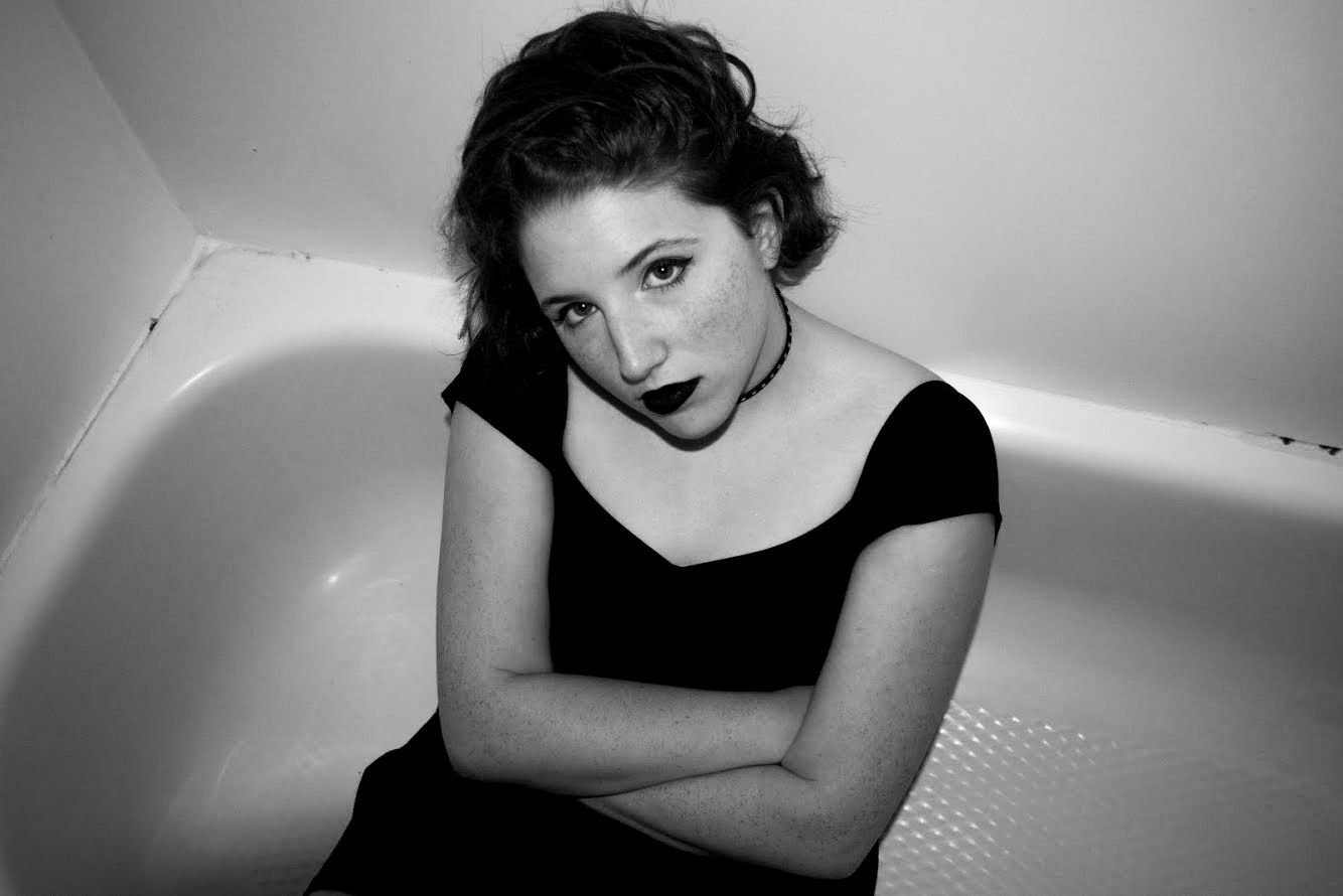 Awkward Marina - Photos