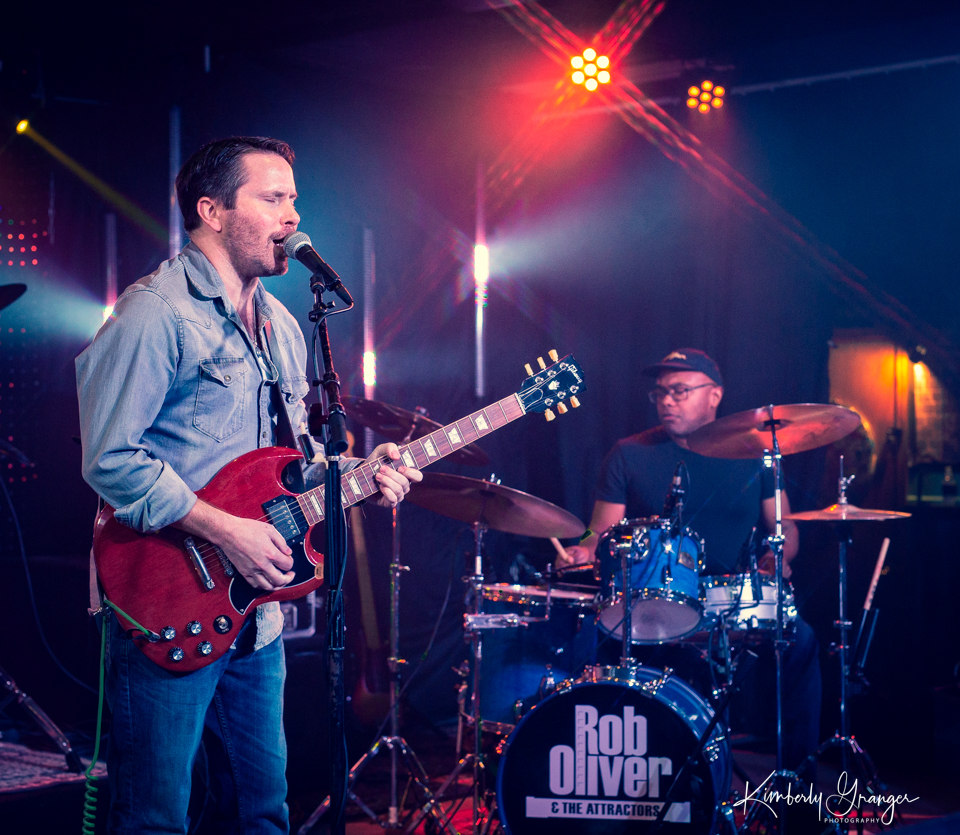 Rob Oliver - Rob Oliver & The Attractors