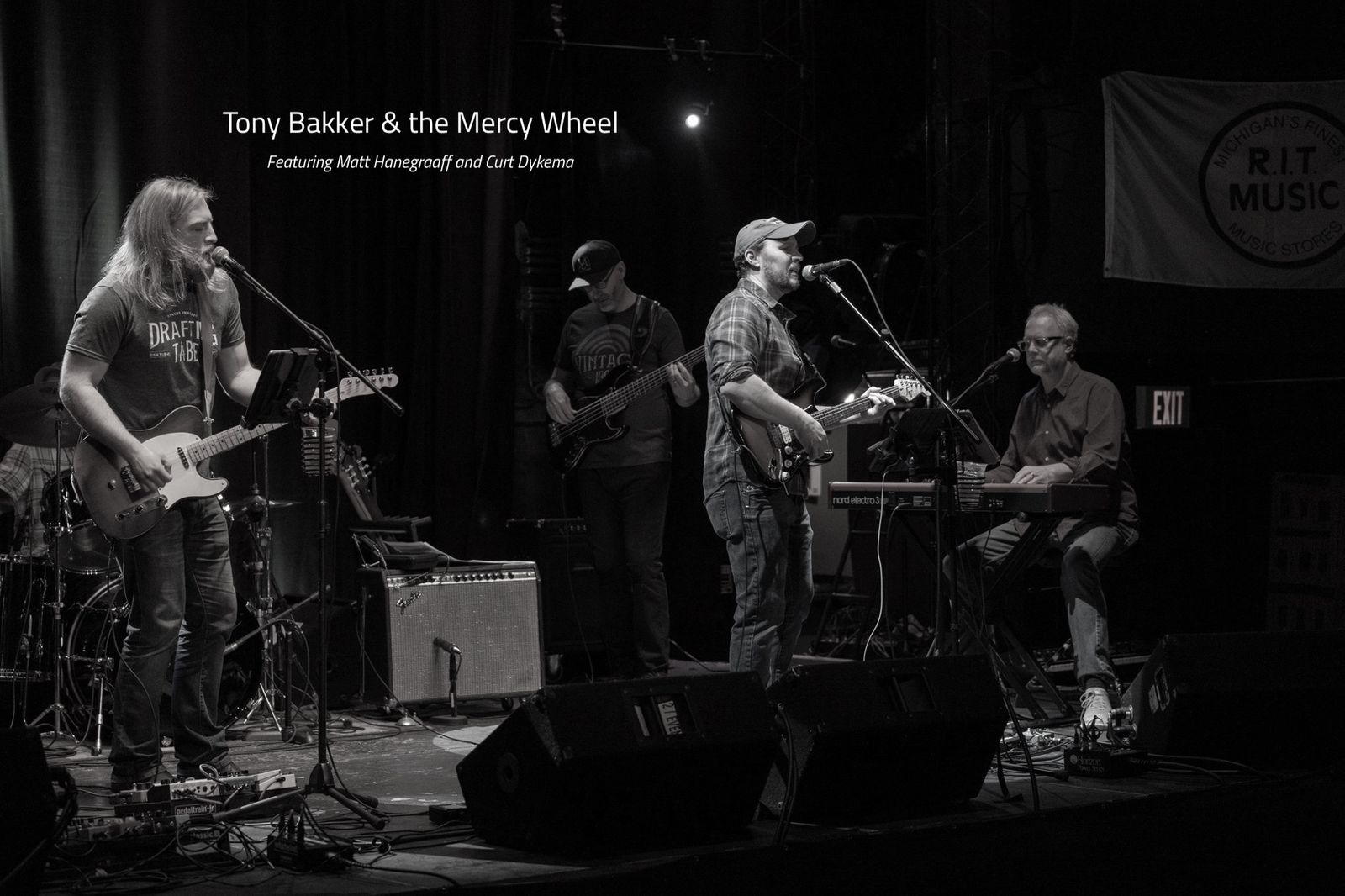Tony Bakker & the Mercy Wheel - Photos