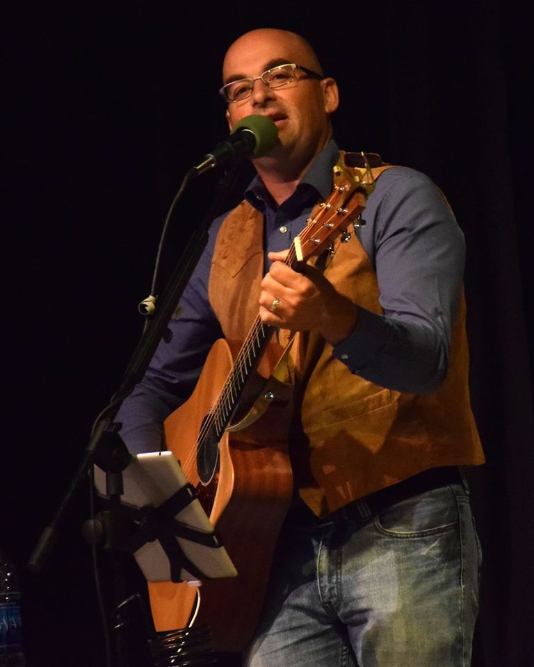 Dustin West - Photos