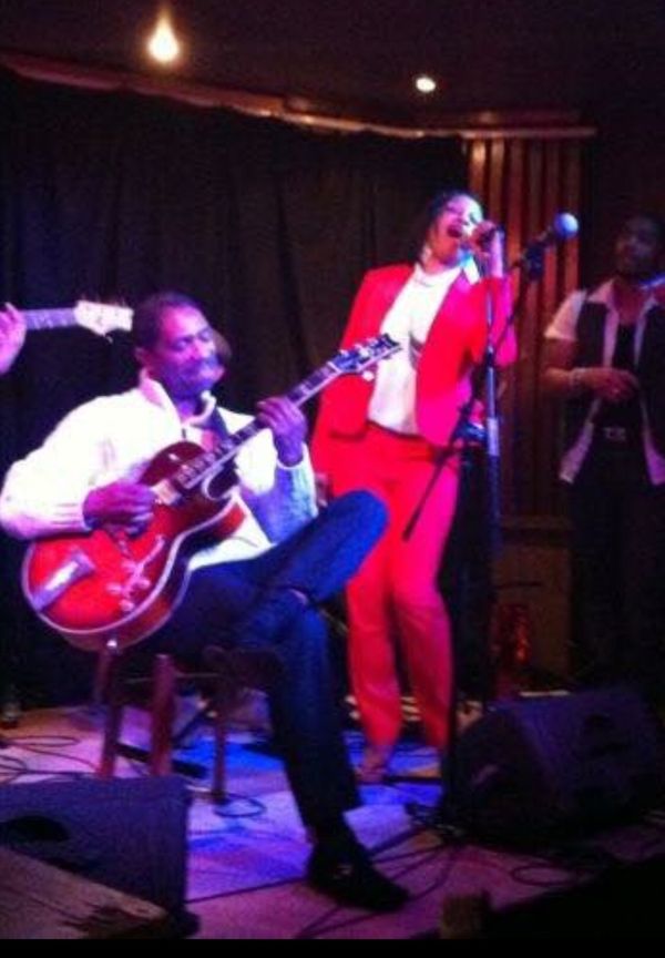 Shaila Prospere (Official) - Contact