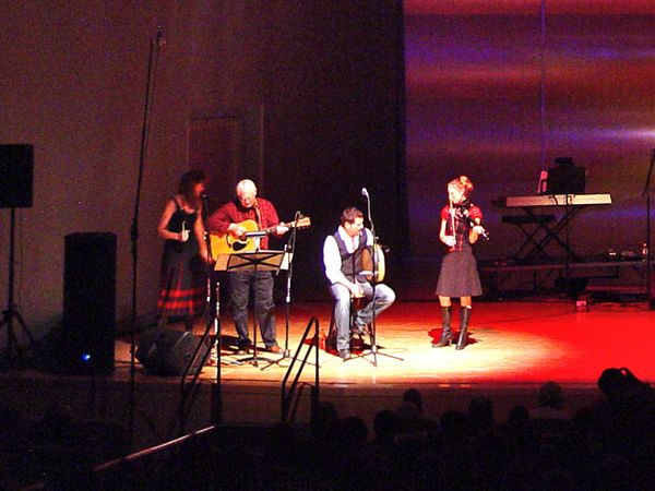 Leaping Lulu - Gallery