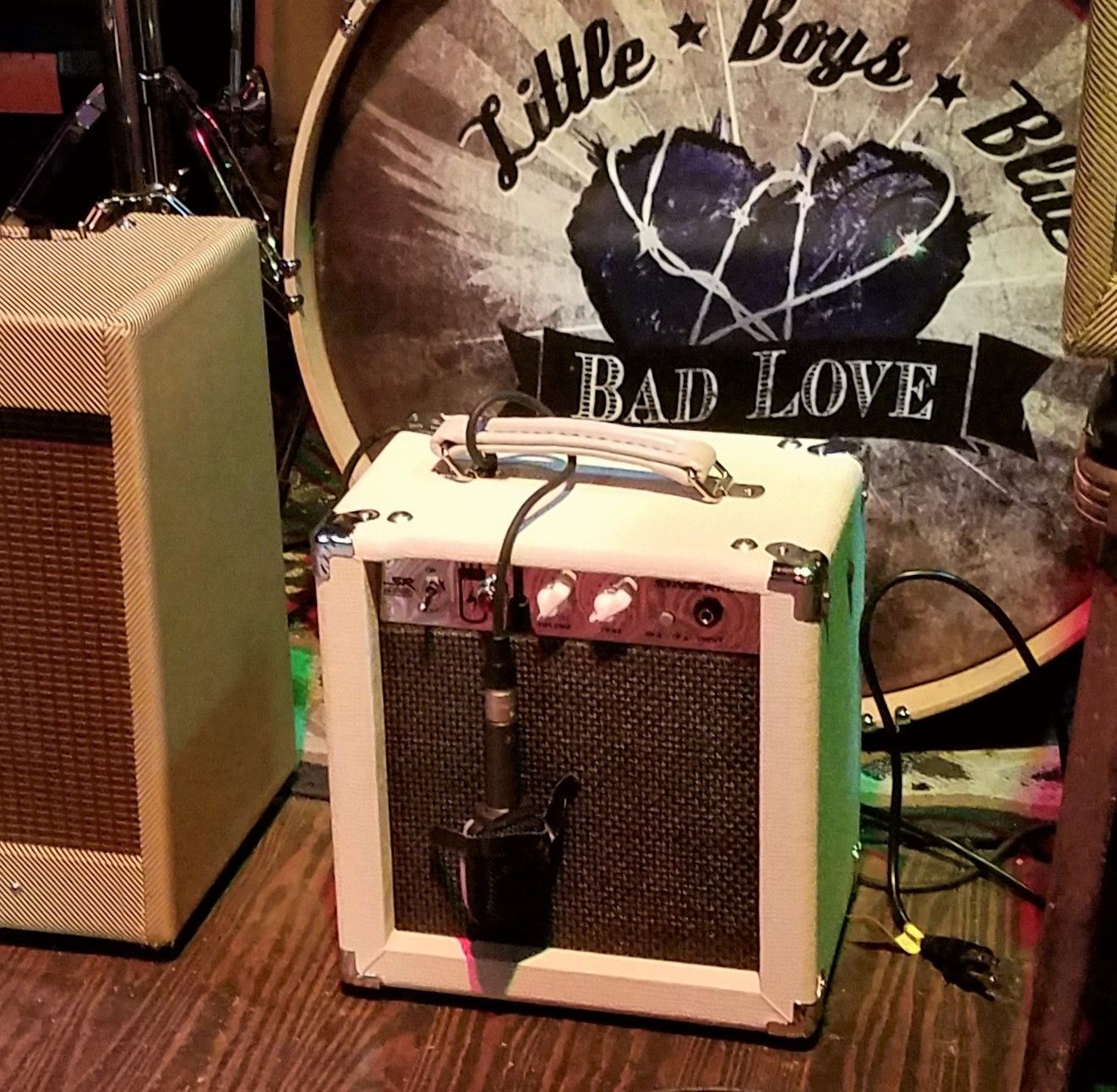 Stage 5 Amps - Photos