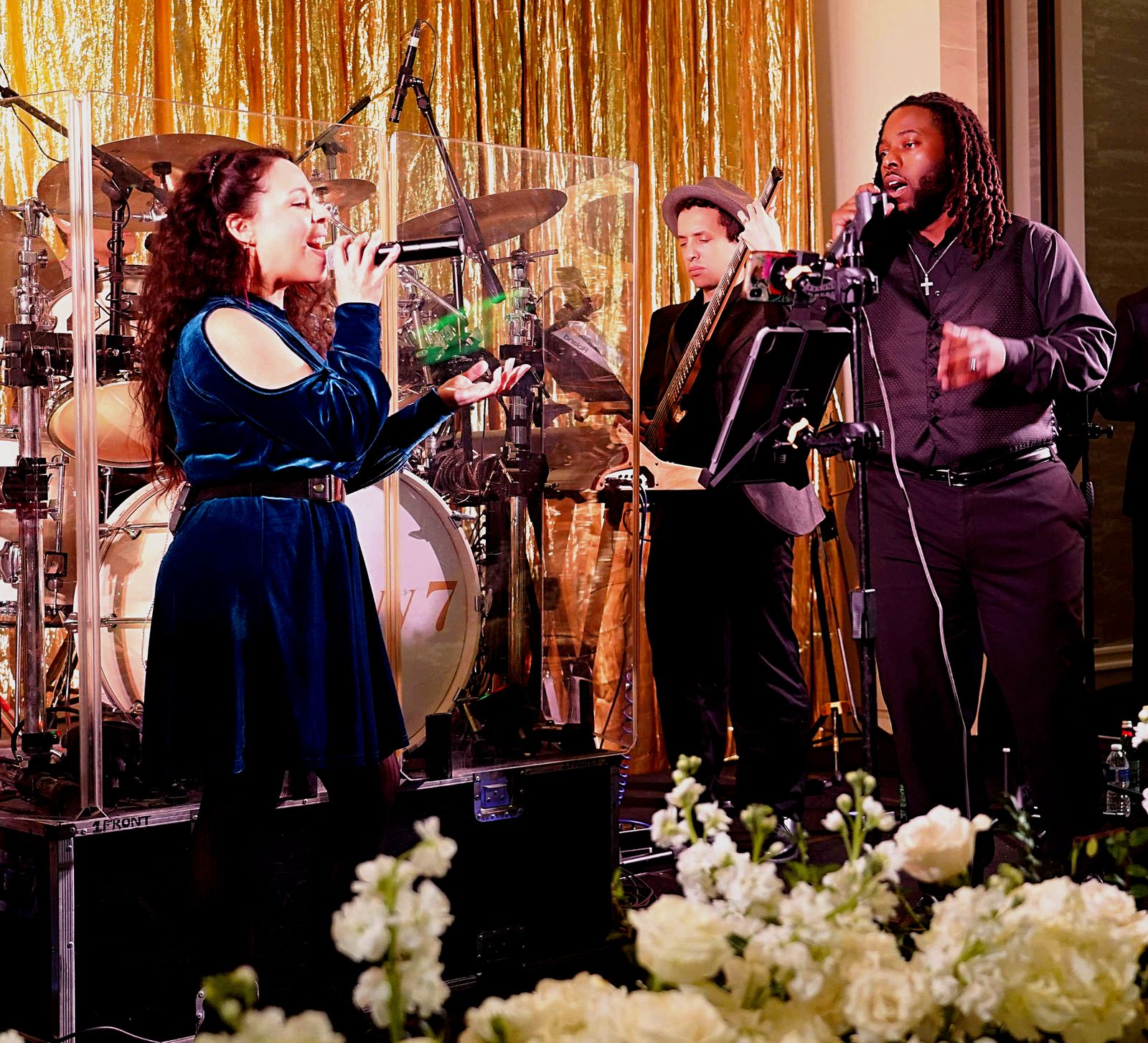 Groovy 7 - Love & Music