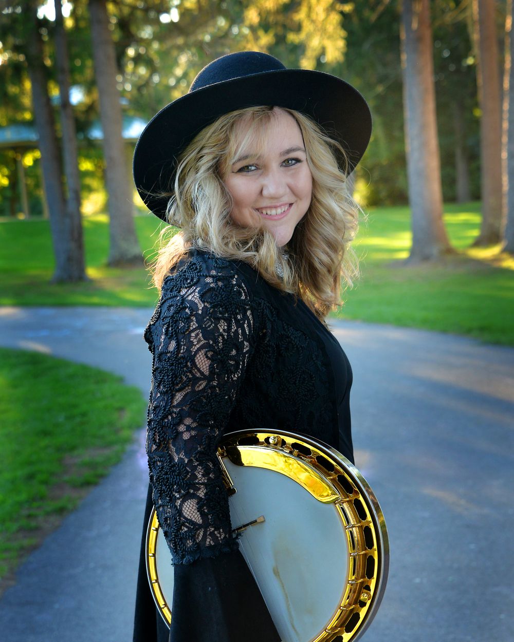 Michelle Canning - About