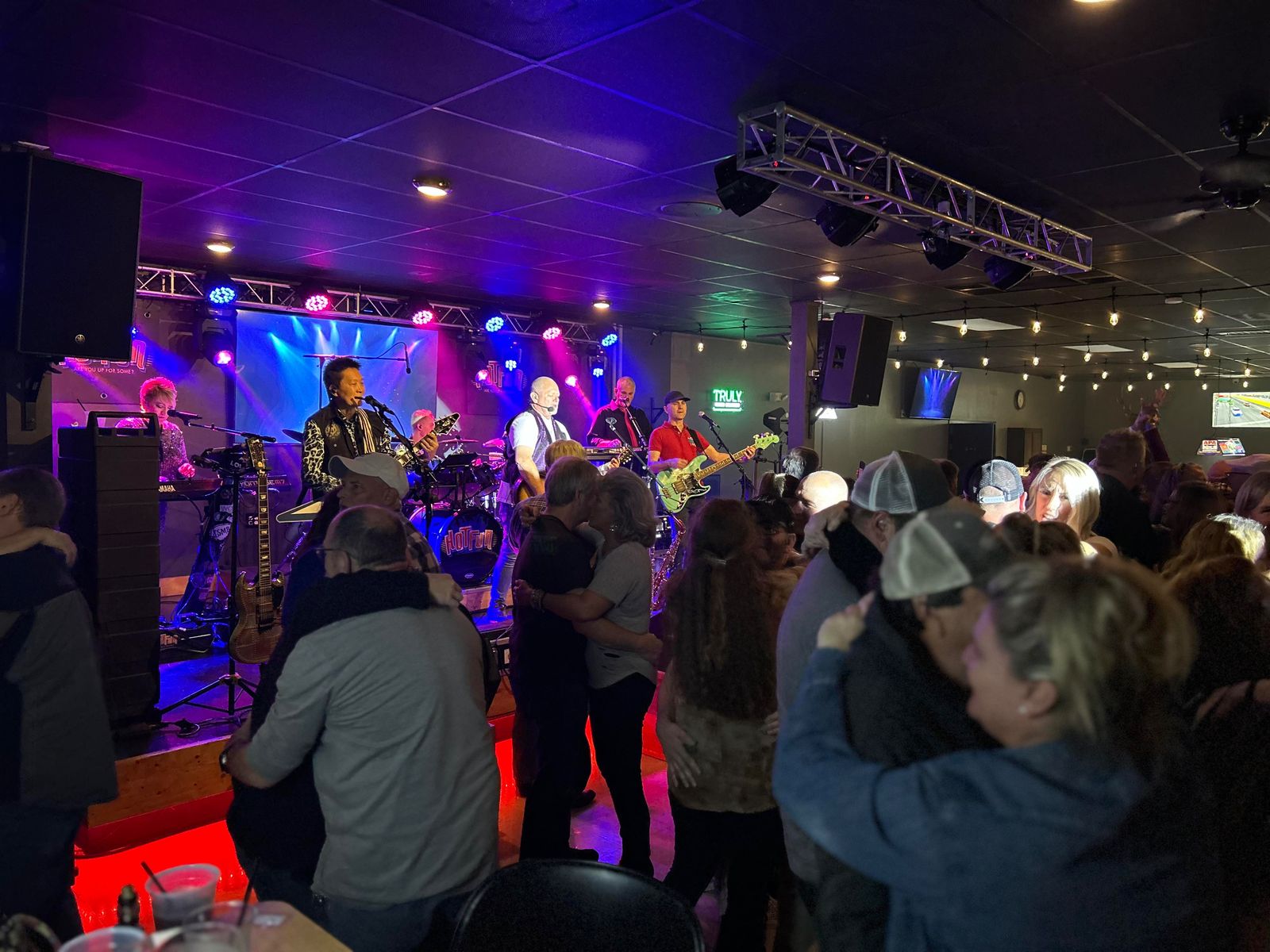 Hot Fun Band - Photos