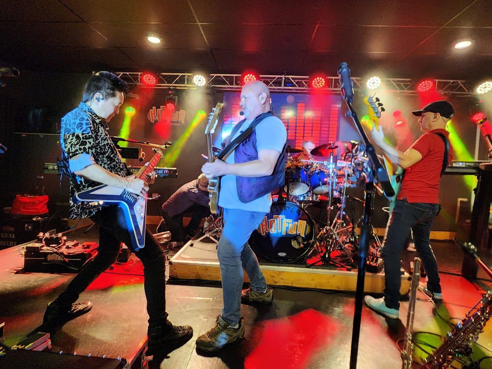 Hot Fun Band - Photos