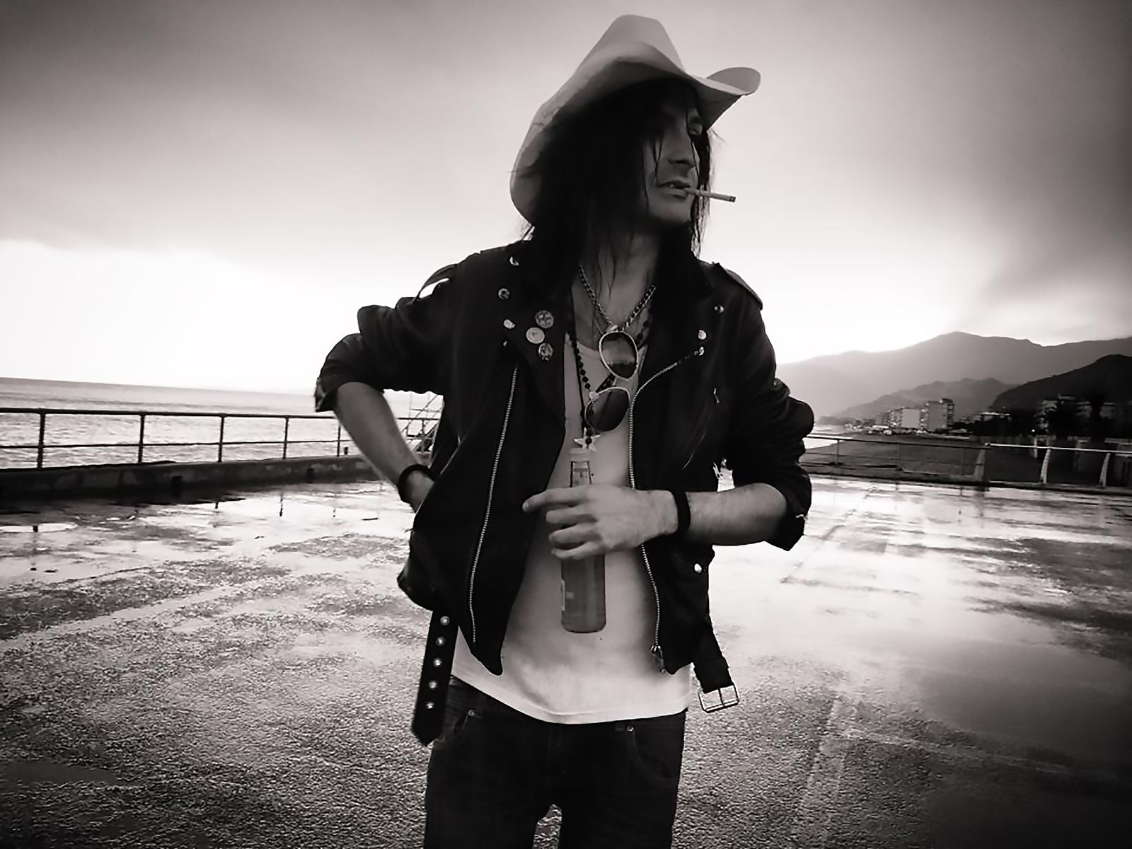 Bob Spring - Singer/Songwriter - Promotion Photos - Music Artist