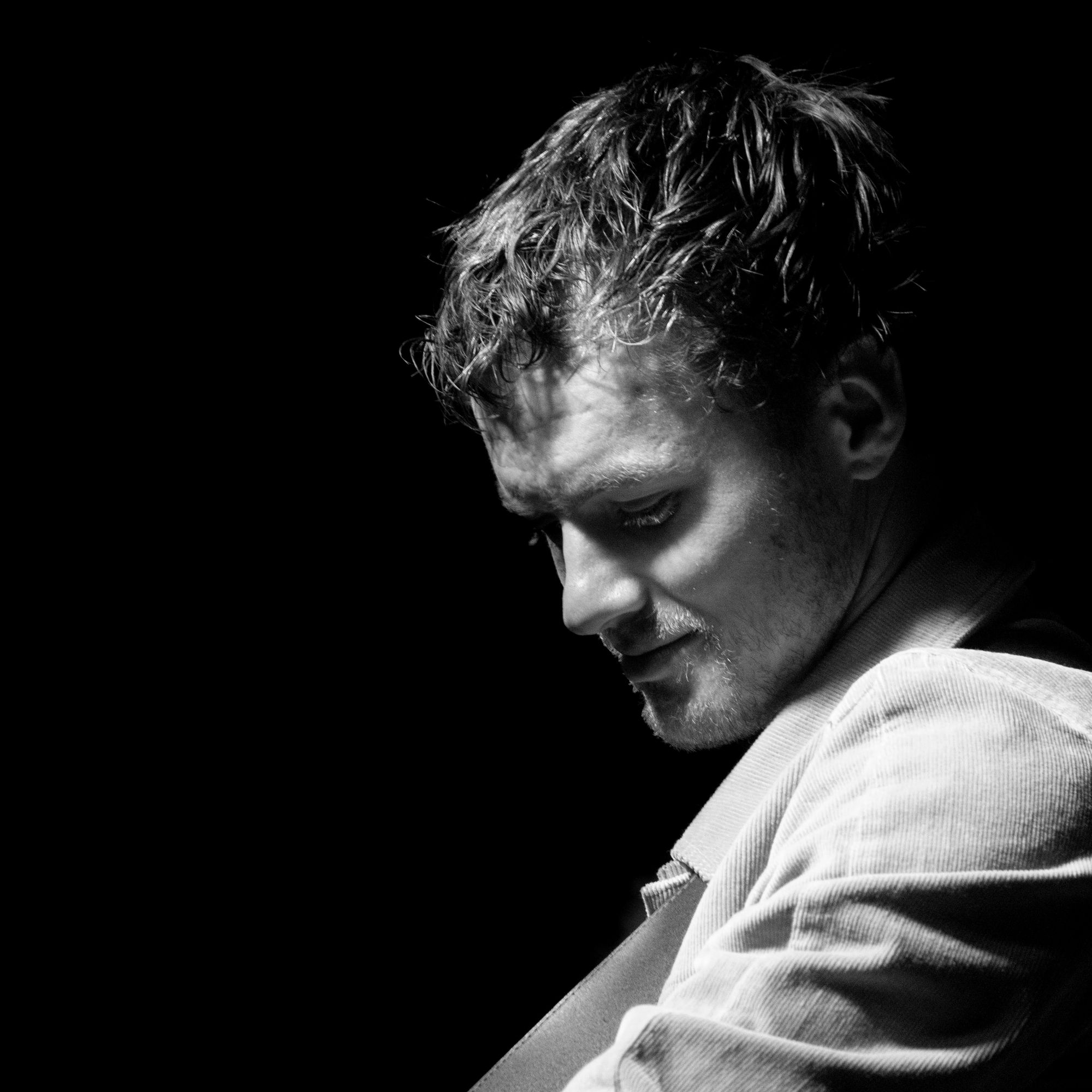 Alex Schofield - Press Kit