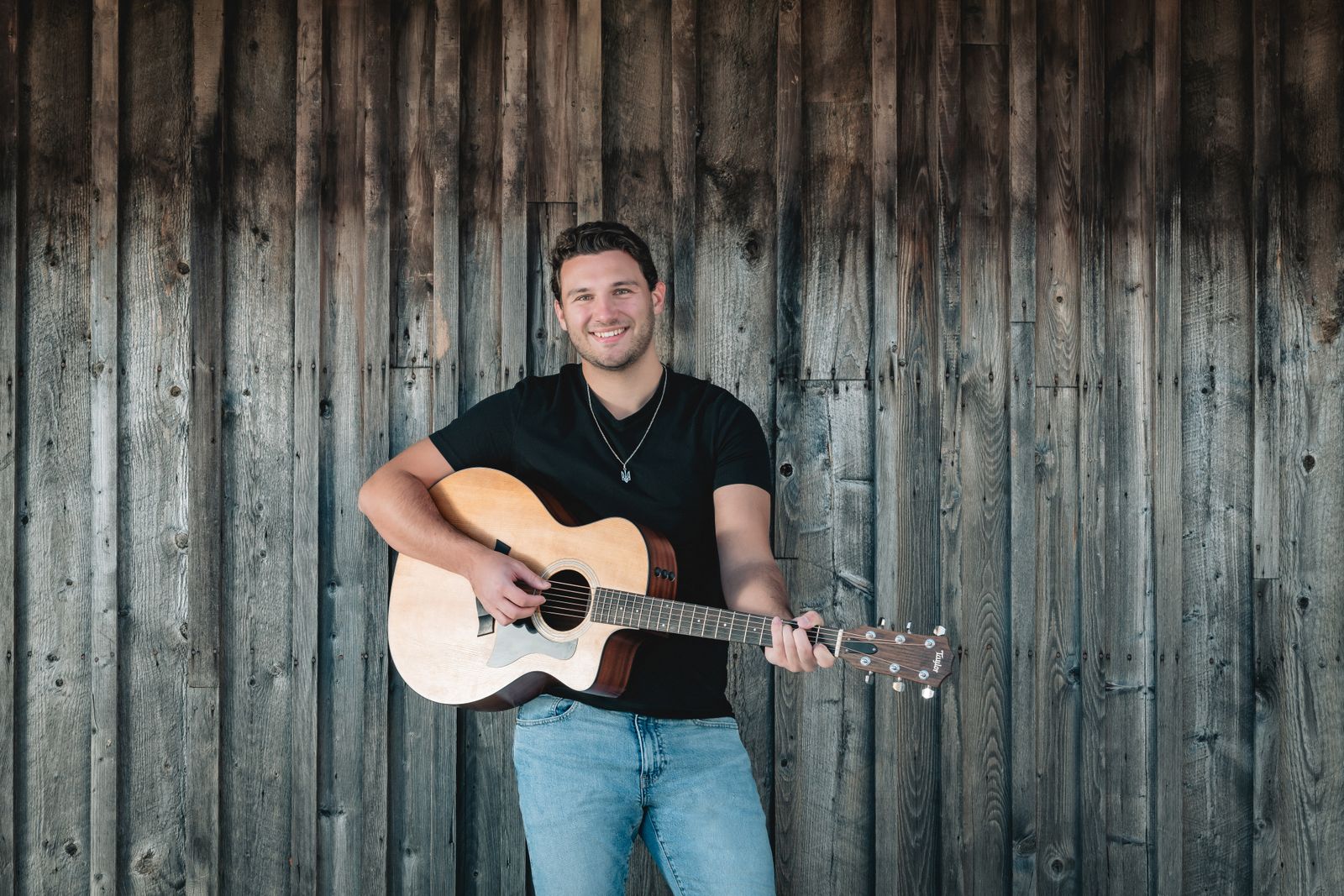 Travis Dolter - Photos