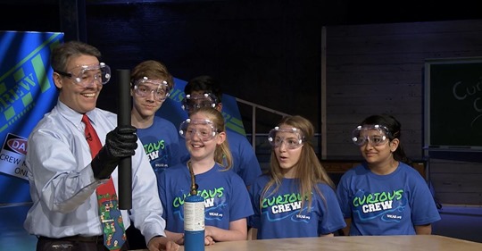 WKAR Curious Crew Science Show - PBS Kids