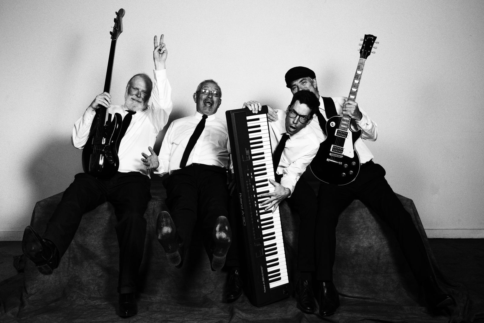 Veteran Cosmic Rockers - Photos