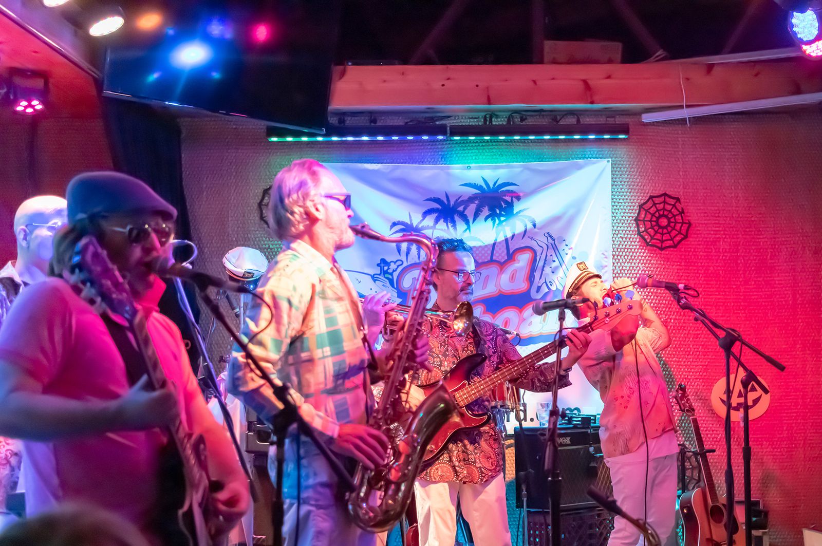 Band Overboard - Photos