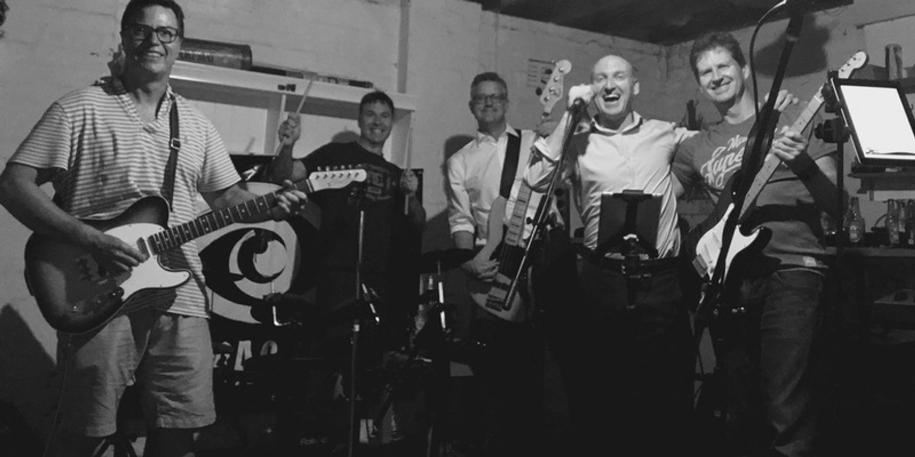 The Distractions - About the band