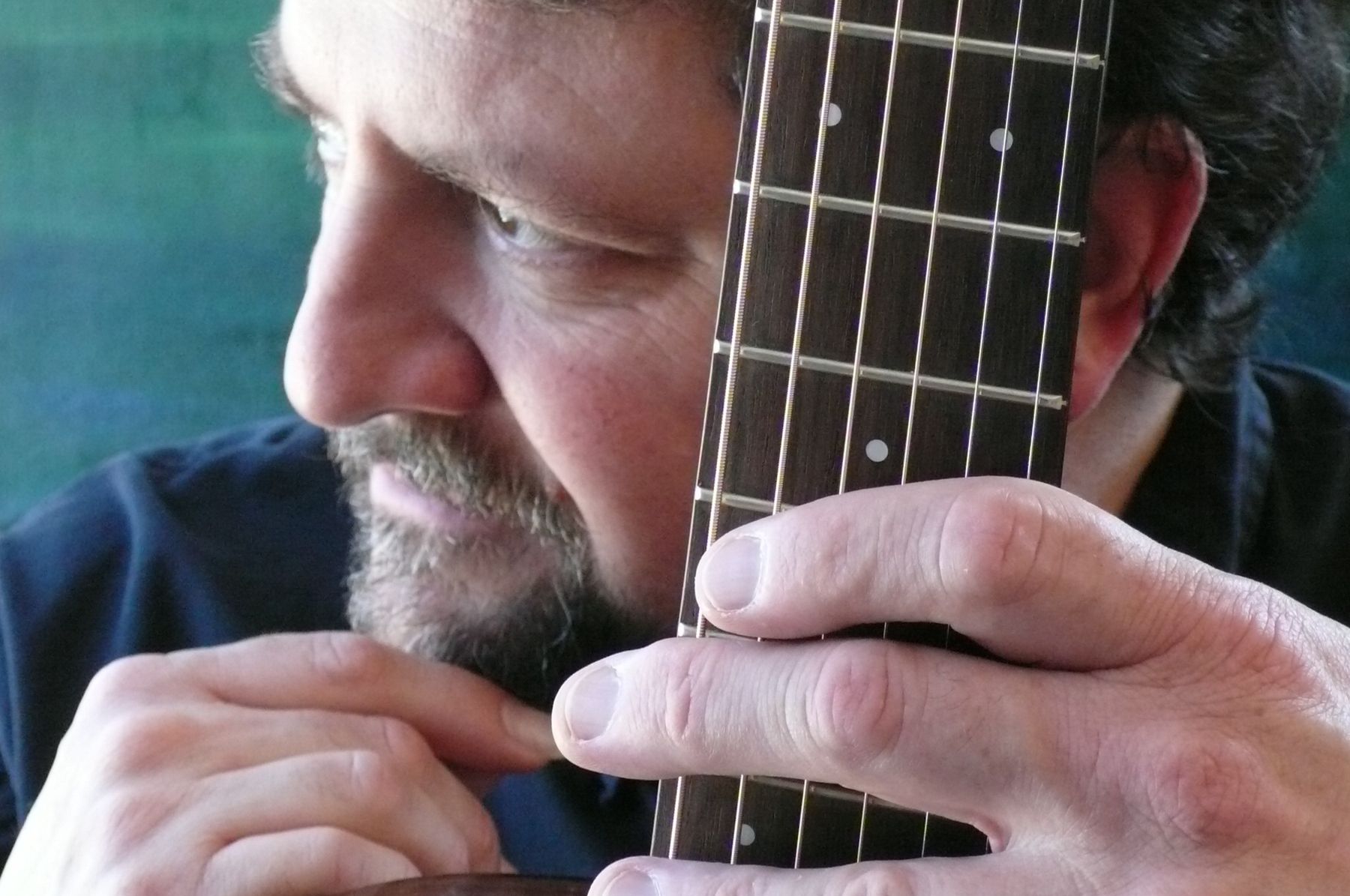 raymond gonzalez - Bio