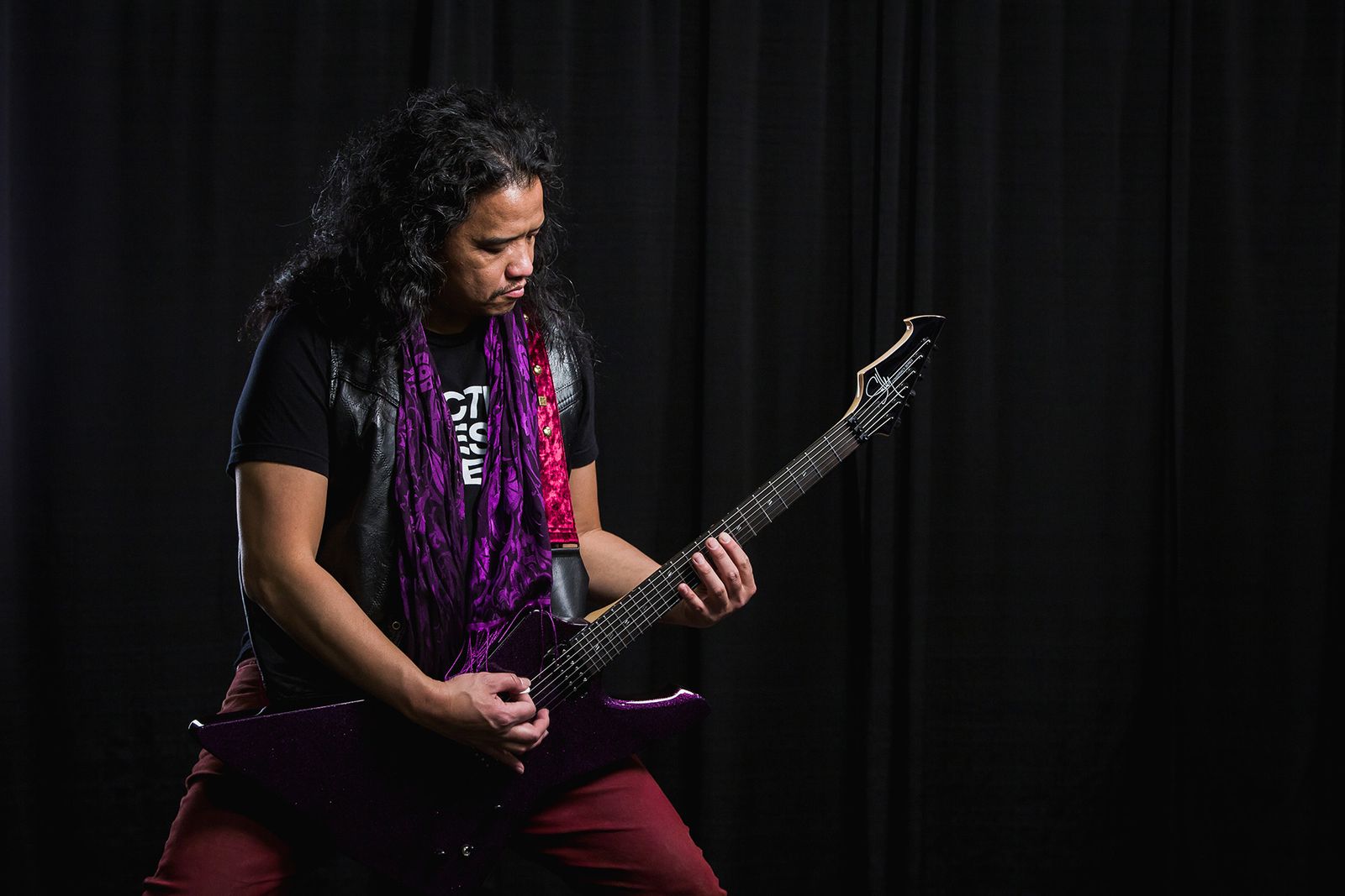 Perf De Castro, Guitarist - Photos