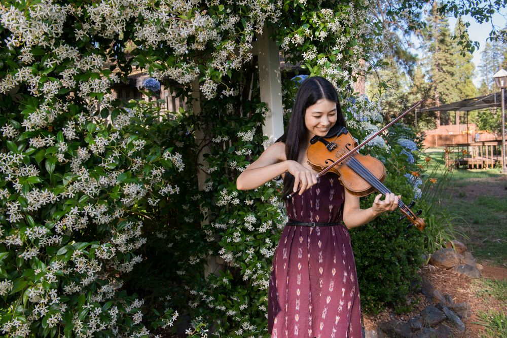 Annie Staninec - Photos