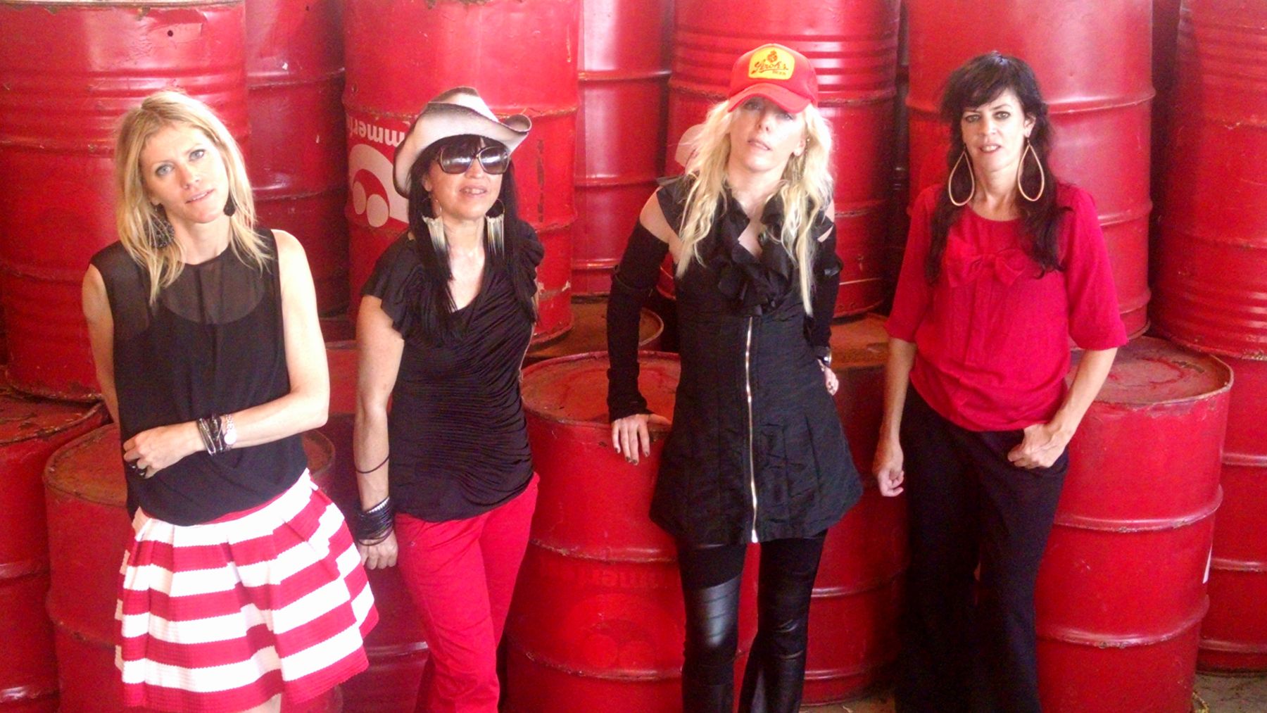 Screaming Orphans - Tour